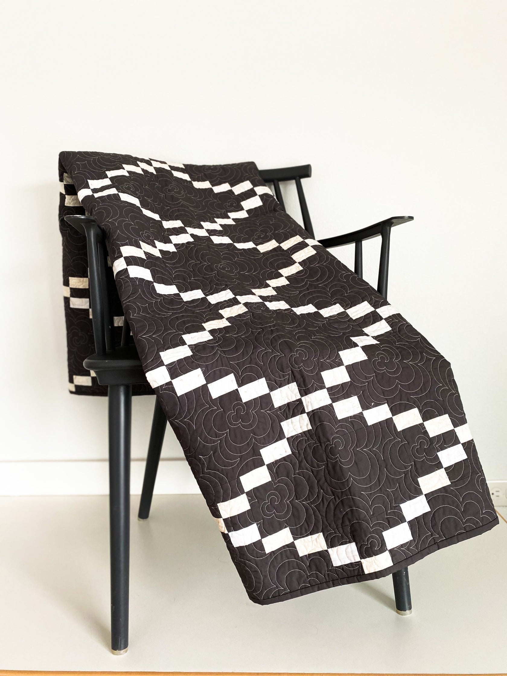 The Stepwell Paper Quilt Pattern – The Nomadic Quilter
